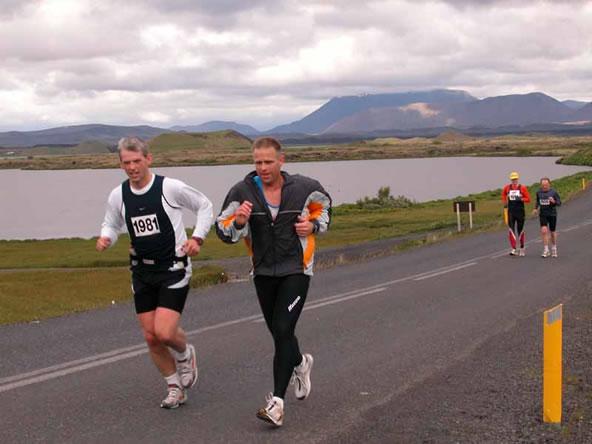 RUNNING IN ICELAND - Camping Iceland